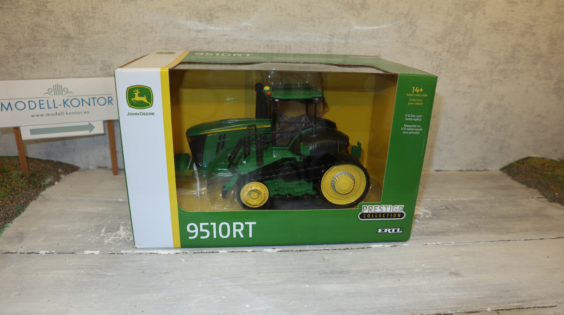 Ertl Britains 45914 in 1:32, John Deere 9510RT Raupenschlepper, USA ...